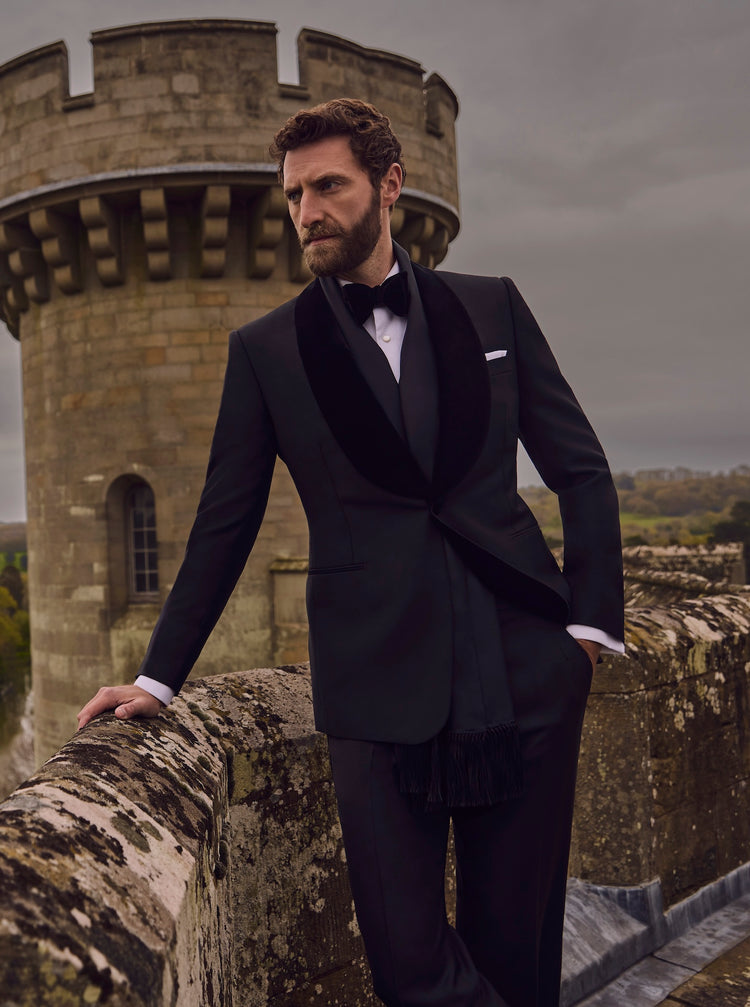 Bespoke Tailoring – Huntsman Savile Row