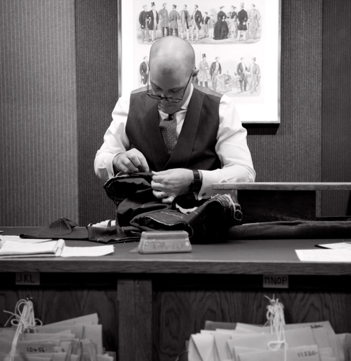Bespoke Tailoring – Huntsman Savile Row